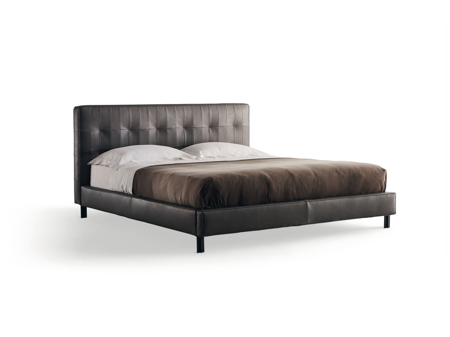 Molteni & C Anton Bed Hong Kong & Singapore | EuroHomeDirect